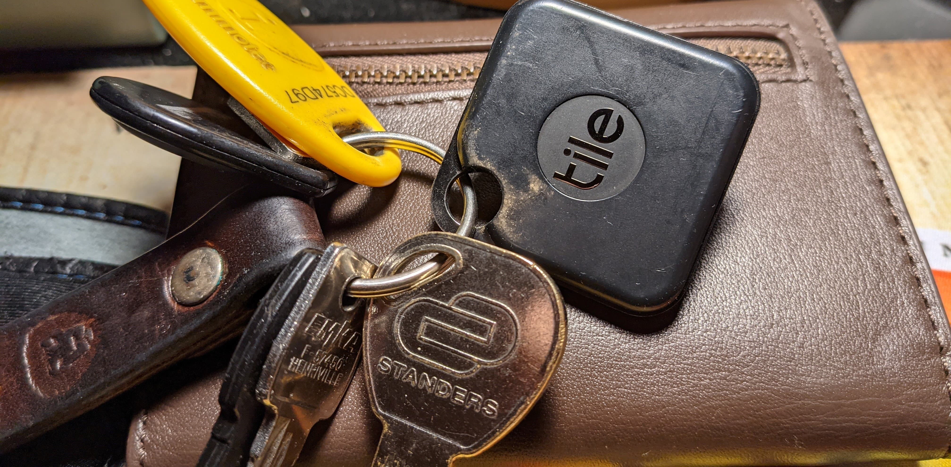 Test des trackers Tile Pro, Tile Mate et Tile Slim - Lecoindunet